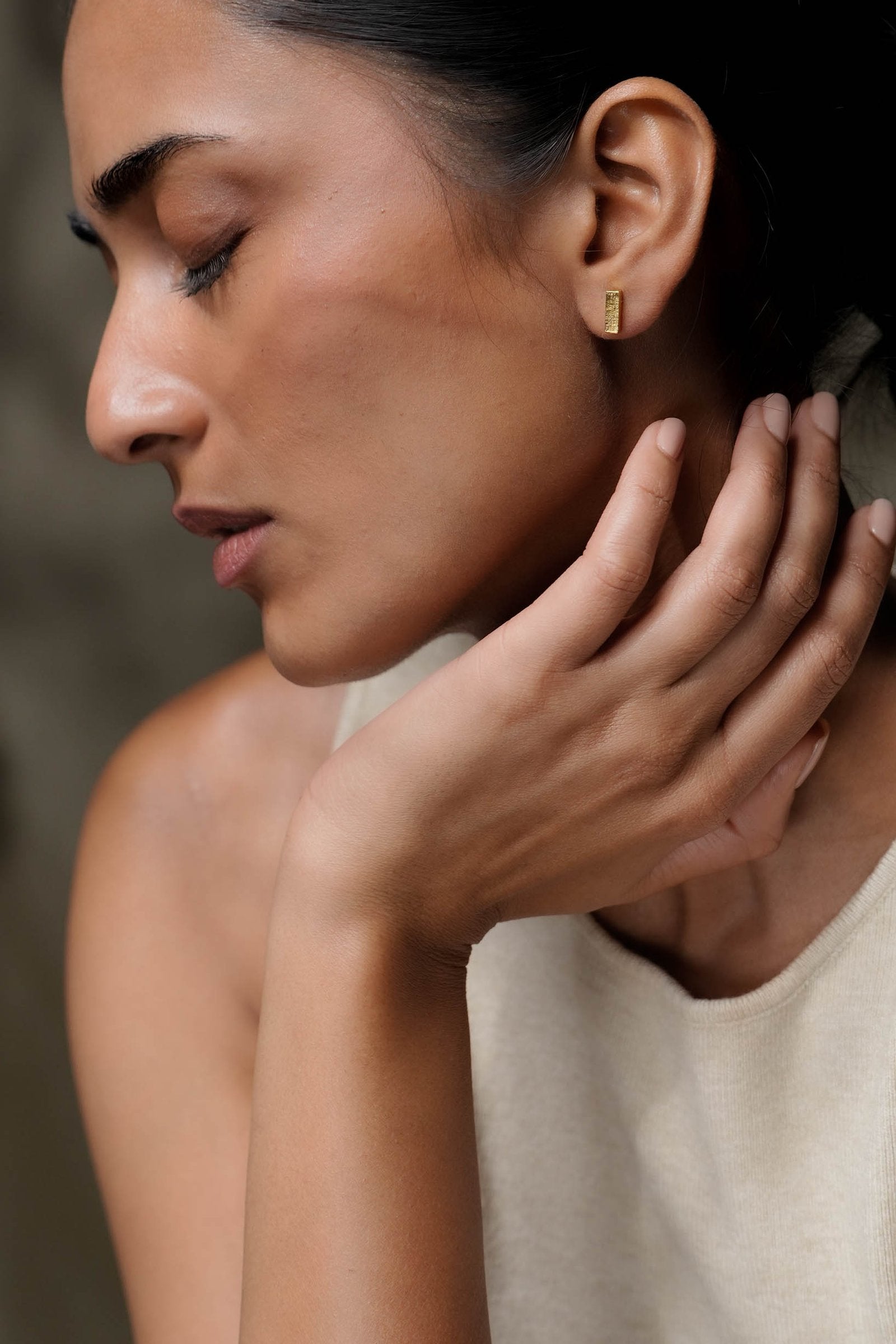 Dash Studs – DE'ANMA